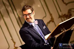 Bilder von einer Lesung im Museum im Palais – Freitag, 17. Mai 2013 ...