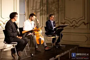 Bilder von einer Lesung im Museum im Palais – Freitag, 17. Mai 2013 ...